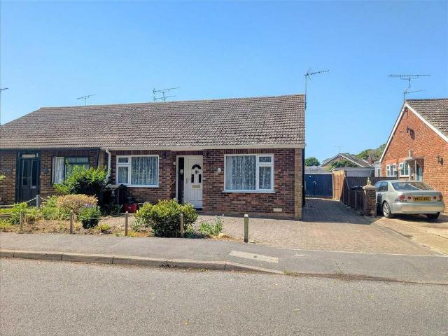 2 bedroom bungalow for sale