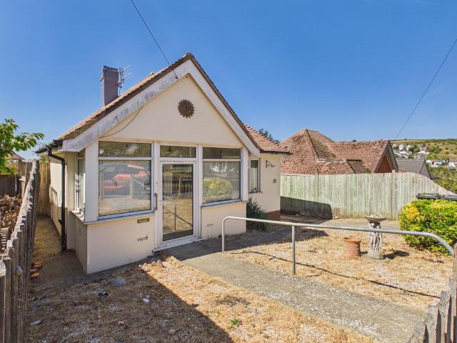 2 bedroom bungalow for sale