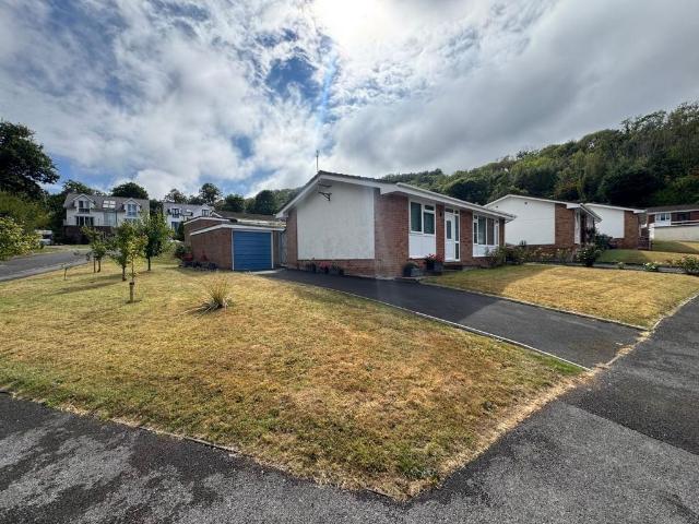 2 bedroom bungalow for sale