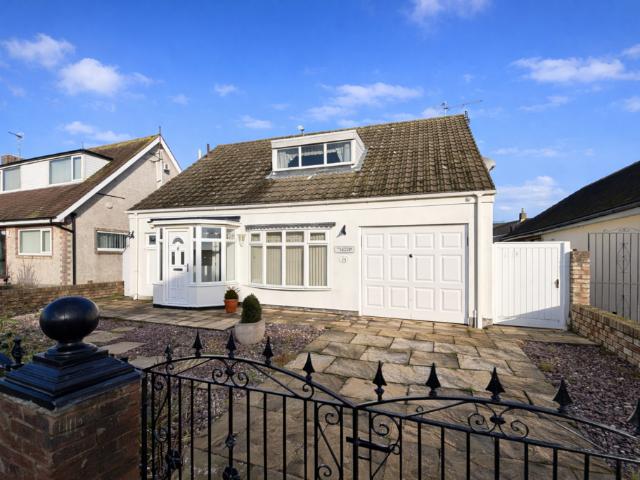 2 bedroom bungalow for sale