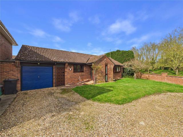 2 bedroom bungalow for sale