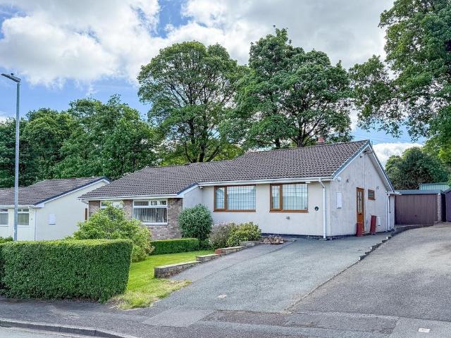 2 bedroom bungalow for sale