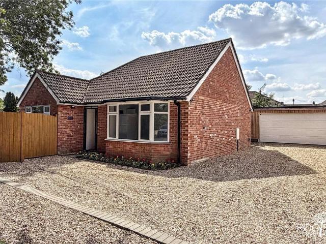 2 bedroom bungalow for sale