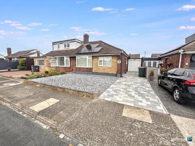 2 bedroom bungalow for sale