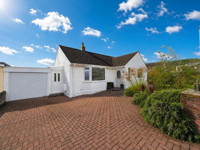 2 bedroom bungalow for sale