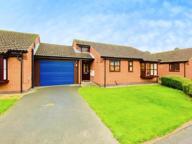 2 bedroom bungalow for sale