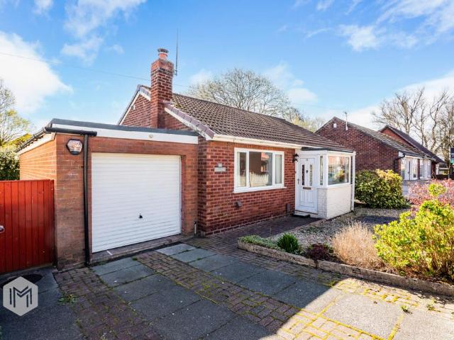2 bedroom detached bungalow for sale