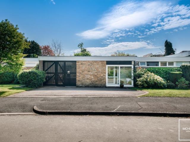 2 bedroom bungalow for sale