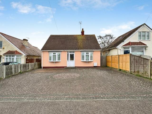 2 bedroom bungalow for sale