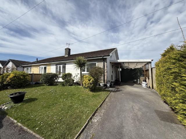 2 bedroom bungalow for sale