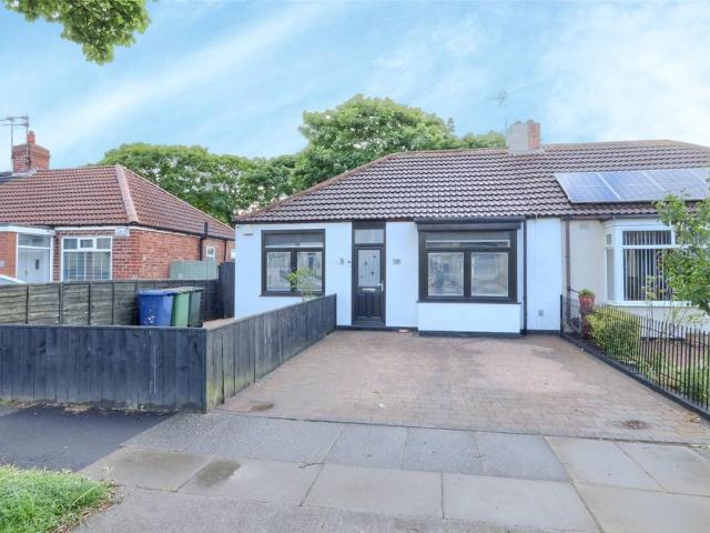 2 bedroom bungalow for sale