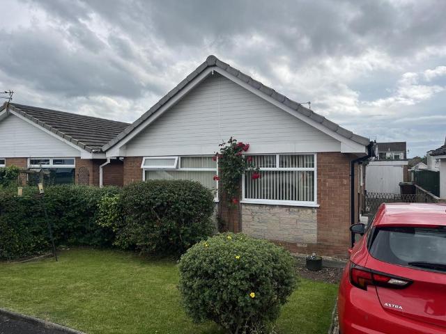 2 bedroom bungalow for sale