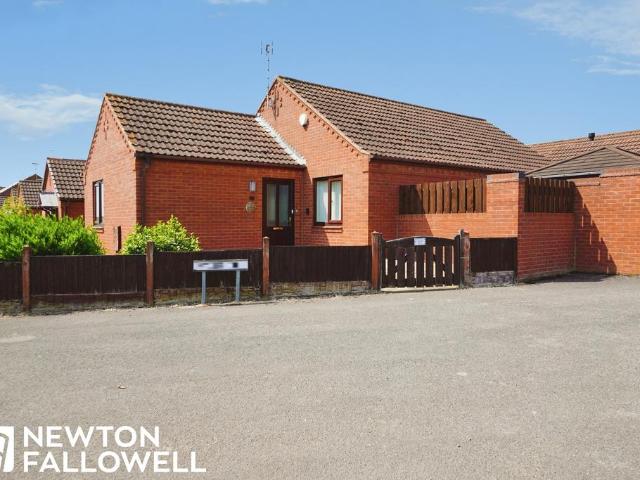 2 bedroom bungalow for sale