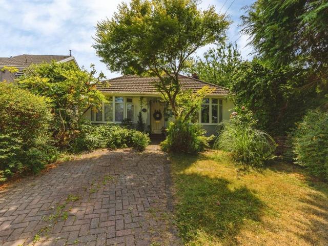 2 bedroom bungalow for sale