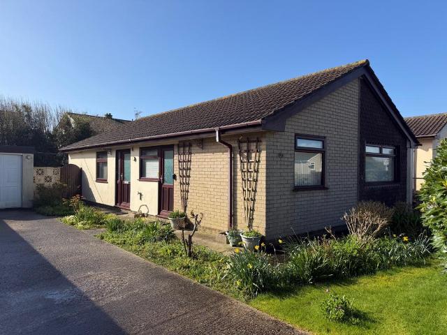 3 bedroom bungalow for sale