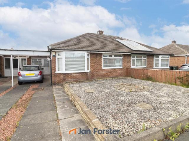 2 bedroom bungalow for sale