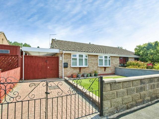 2 bedroom bungalow for sale