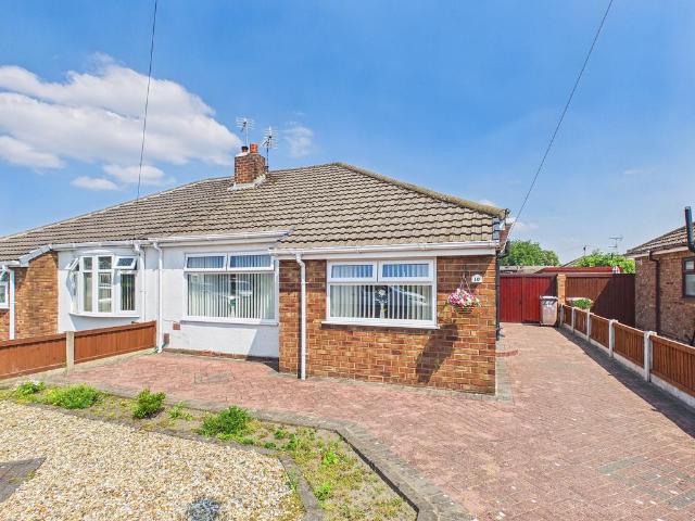 2 bedroom bungalow for sale