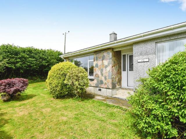 2 bedroom bungalow for sale