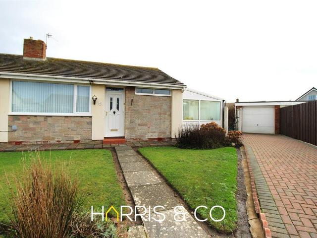 2 bedroom bungalow for sale