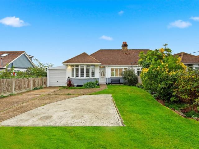 2 bedroom bungalow for sale