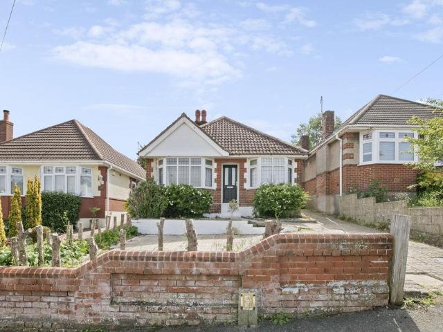 2 bedroom bungalow for sale