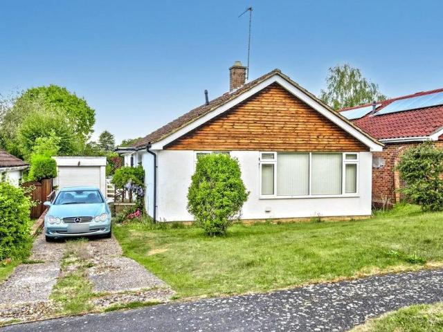 2 bedroom bungalow for sale