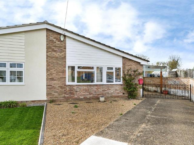 2 bedroom bungalow for sale