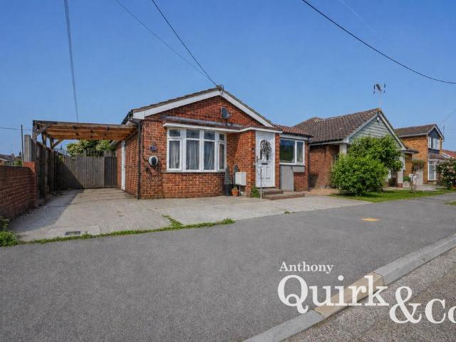 2 bedroom bungalow for sale