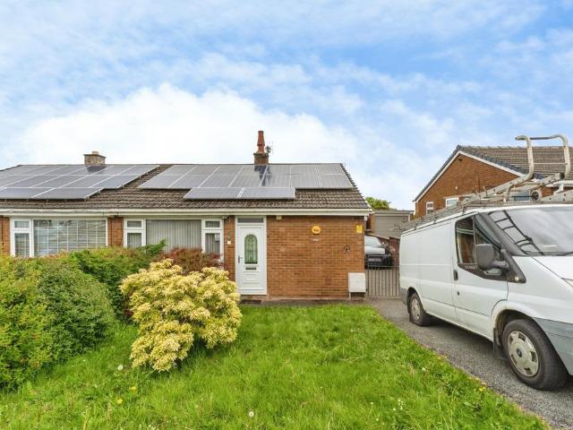 2 bedroom bungalow for sale