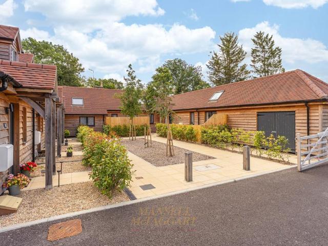 2 bedroom bungalow for sale