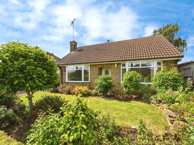 2 bedroom bungalow for sale