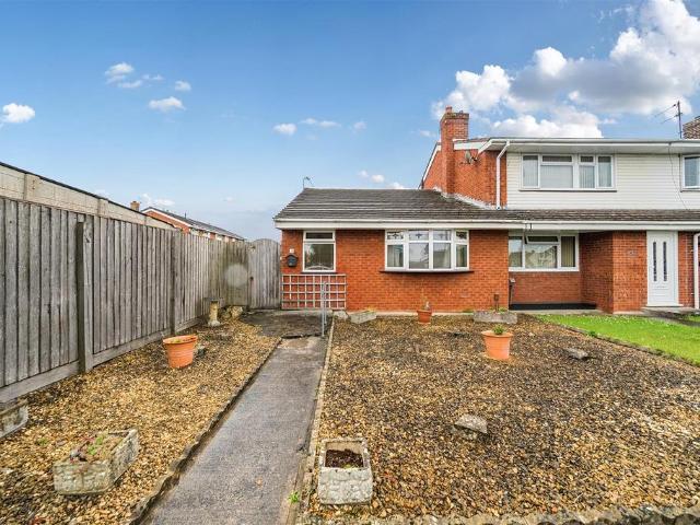 2 bedroom bungalow for sale