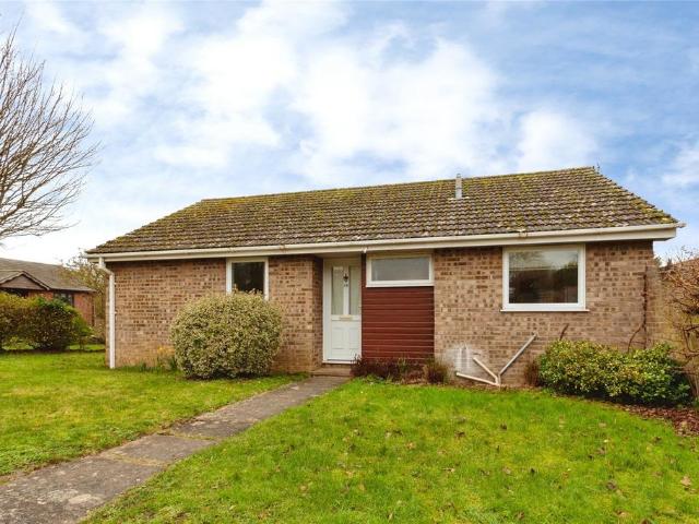 2 bedroom bungalow for sale