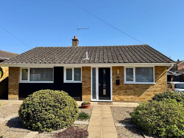 2 bedroom bungalow for sale