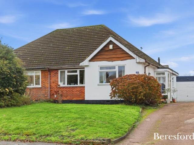 2 bedroom bungalow for sale