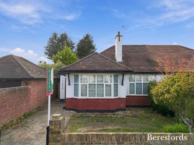 2 bedroom bungalow for sale