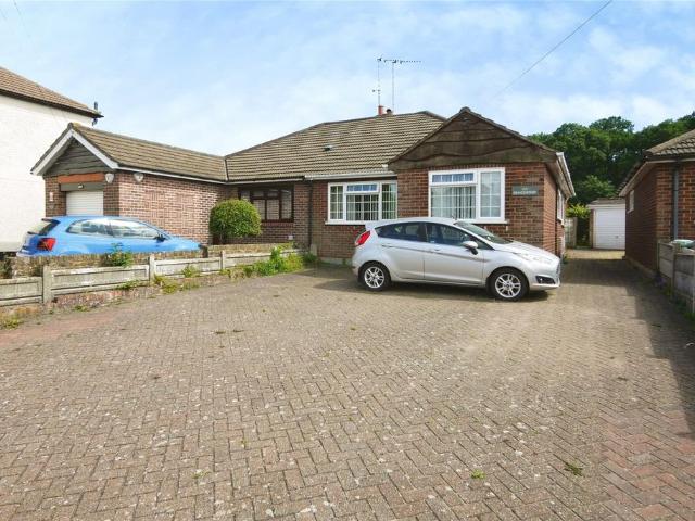 2 bedroom bungalow for sale