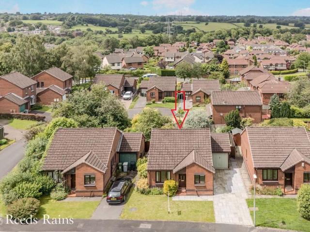 2 bedroom bungalow for sale