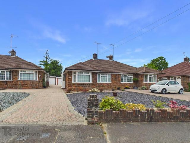 2 bedroom bungalow for sale