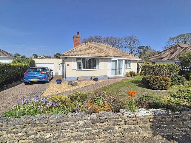 2 bedroom bungalow for sale