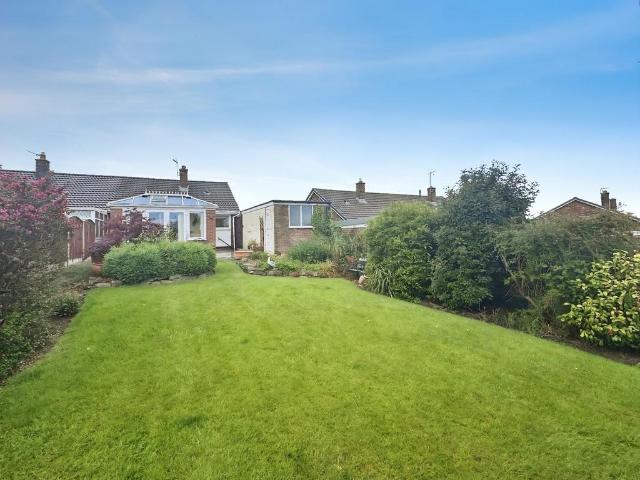 2 bedroom bungalow for sale