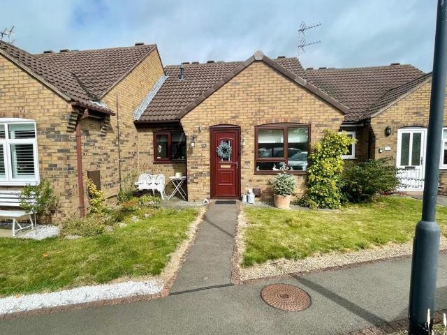 2 bedroom bungalow for sale