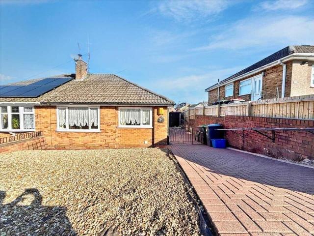 2 bedroom bungalow for sale