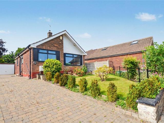 2 bedroom bungalow for sale