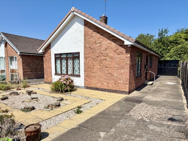 2 bedroom bungalow for sale