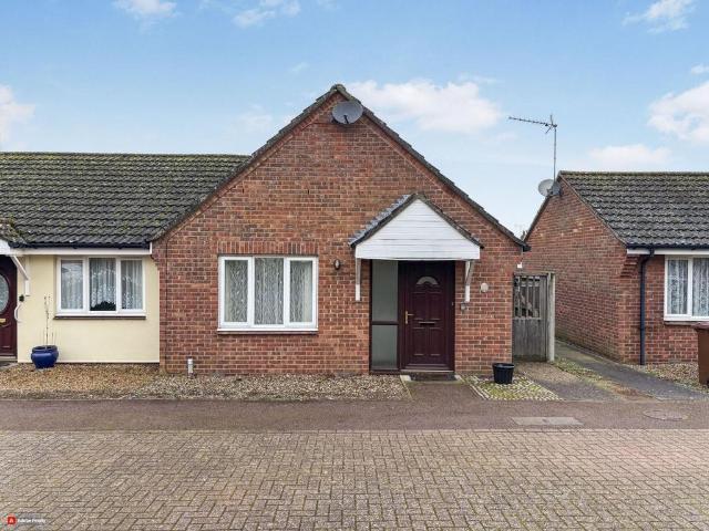 2 bedroom bungalow for sale