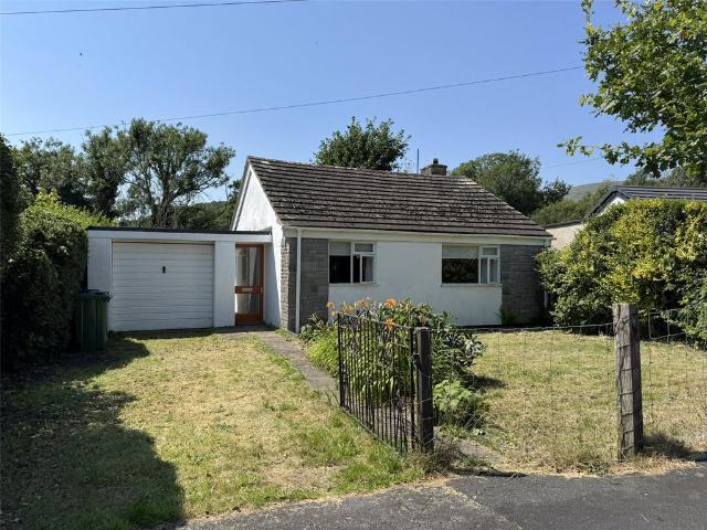 2 bedroom bungalow for sale