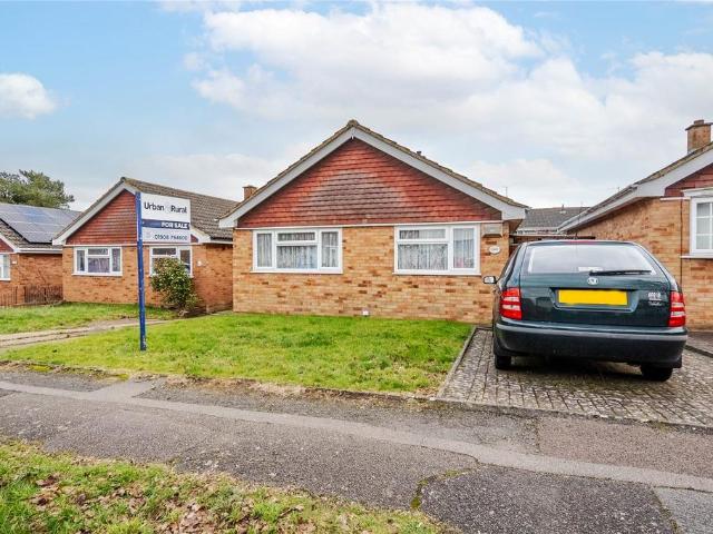 2 bedroom bungalow for sale