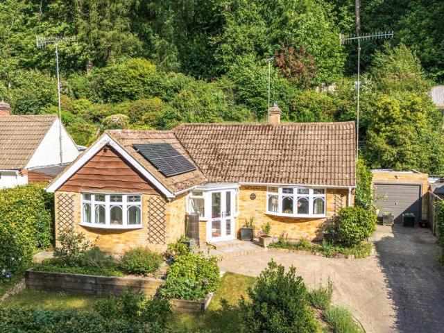 2 bedroom bungalow for sale